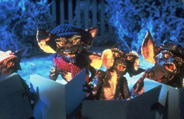 Een monsterlijk kerstcadeau in Gremlins - TVgids.nl