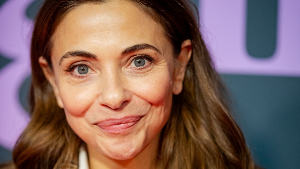 Nieuwe serie Welkom in Amsterdam met Georgina Verbaan en Ilse warringa op komst - TVgids.nl