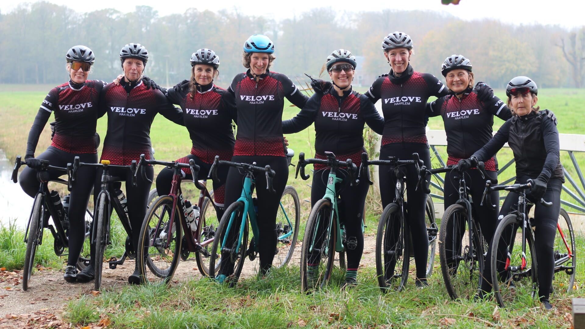 De tiendelige MAX-serie Koers van de Kameraden gaat van start op NPO 1 ...