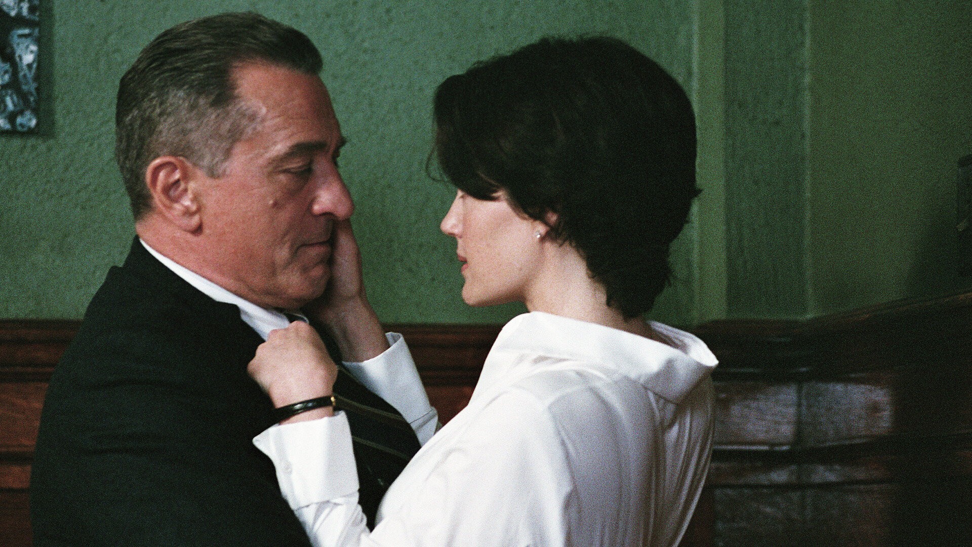 Robert De Niro en Al Pacino jagen op seriemoordenaar in Righteous Kill - TVgids.nl