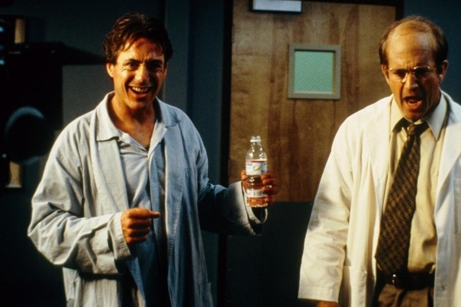 The Singing Detective (Film, Misdaad, 2003) kijken - TVgids.nl