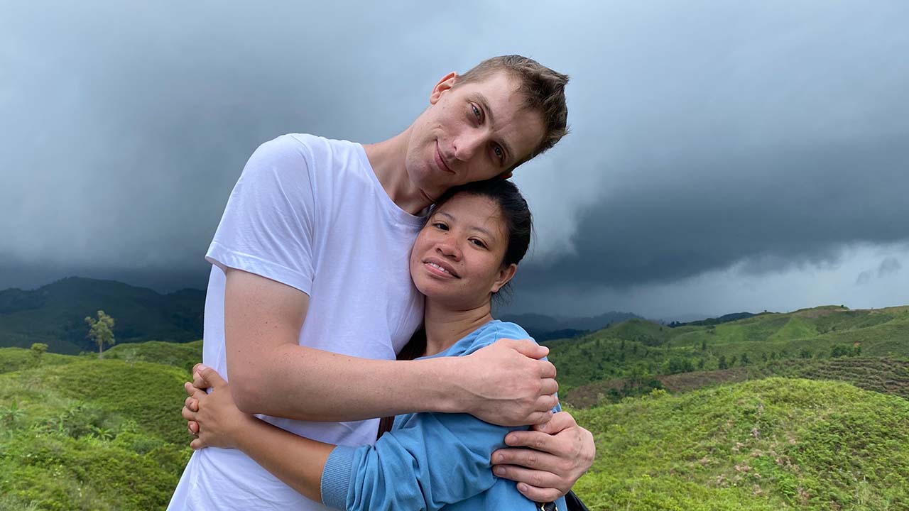 Matt maakt in The Nevermets een hele lange reis voor zijn geliefde ...