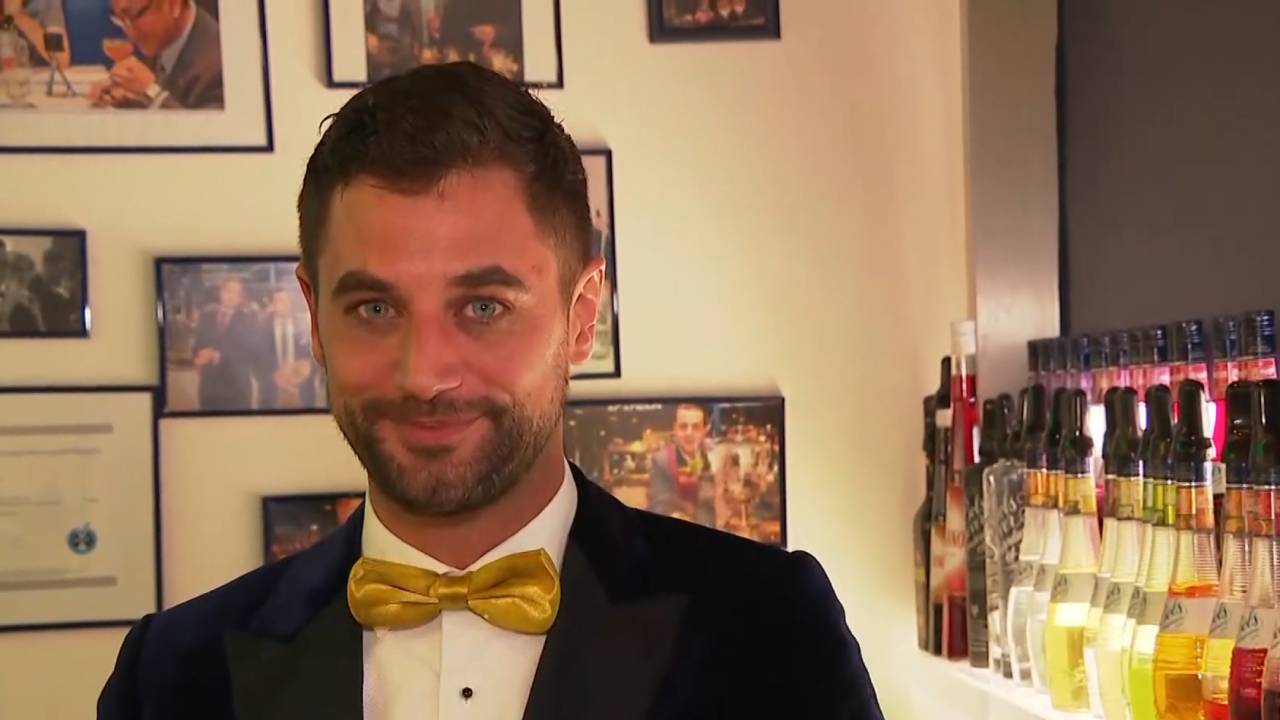 Video: Victor Abeln over zijn opvolger bij First Dates - TVgids.nl