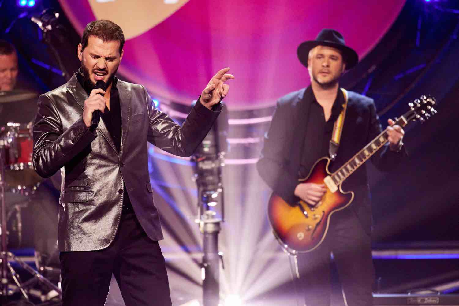 Nieuw seizoen The Tribute: Battle of the Bands in januari 2024 op SBS6 ...