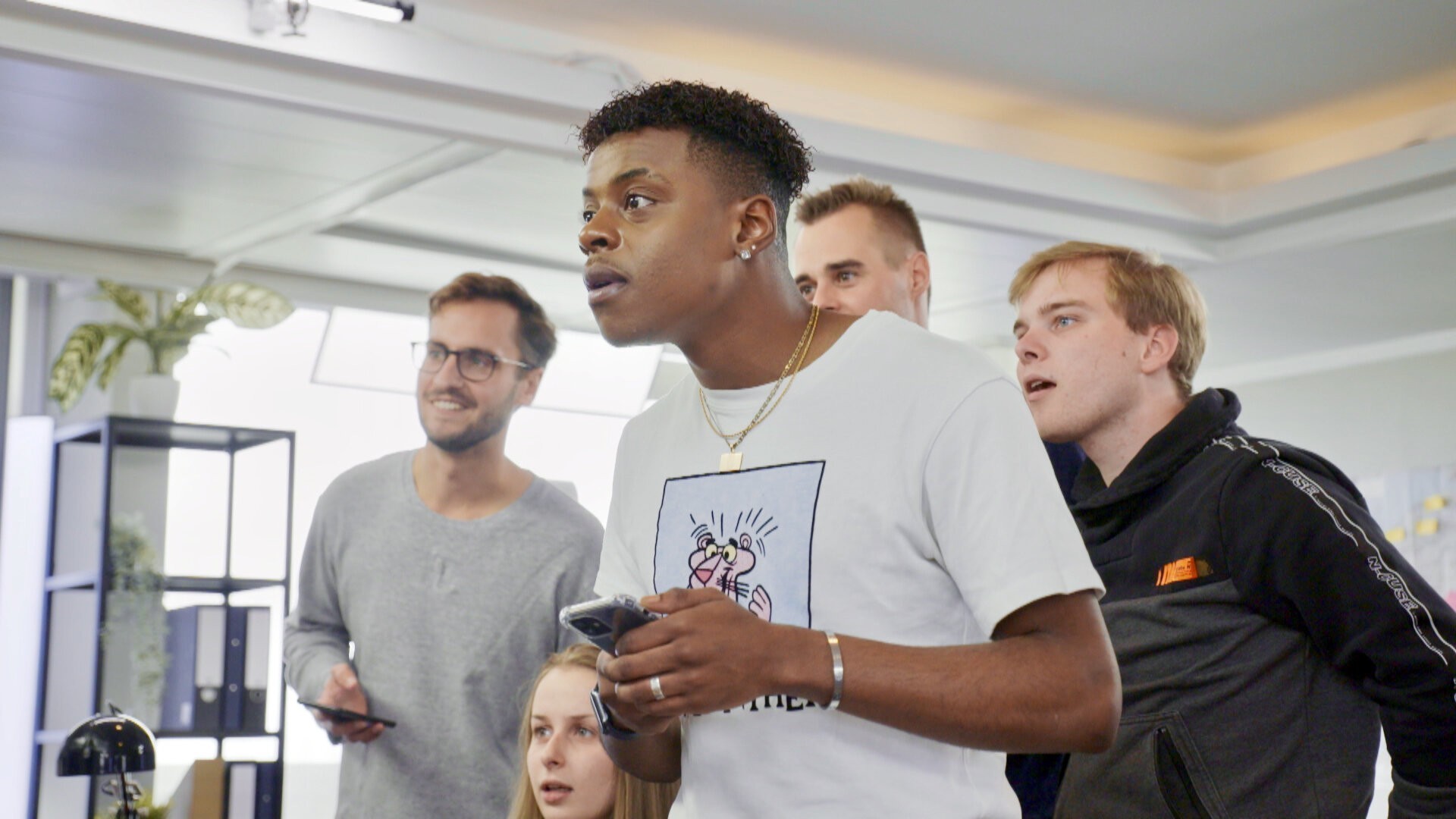 Tien bekende Nederlanders aan de start van De Invasie van België ...