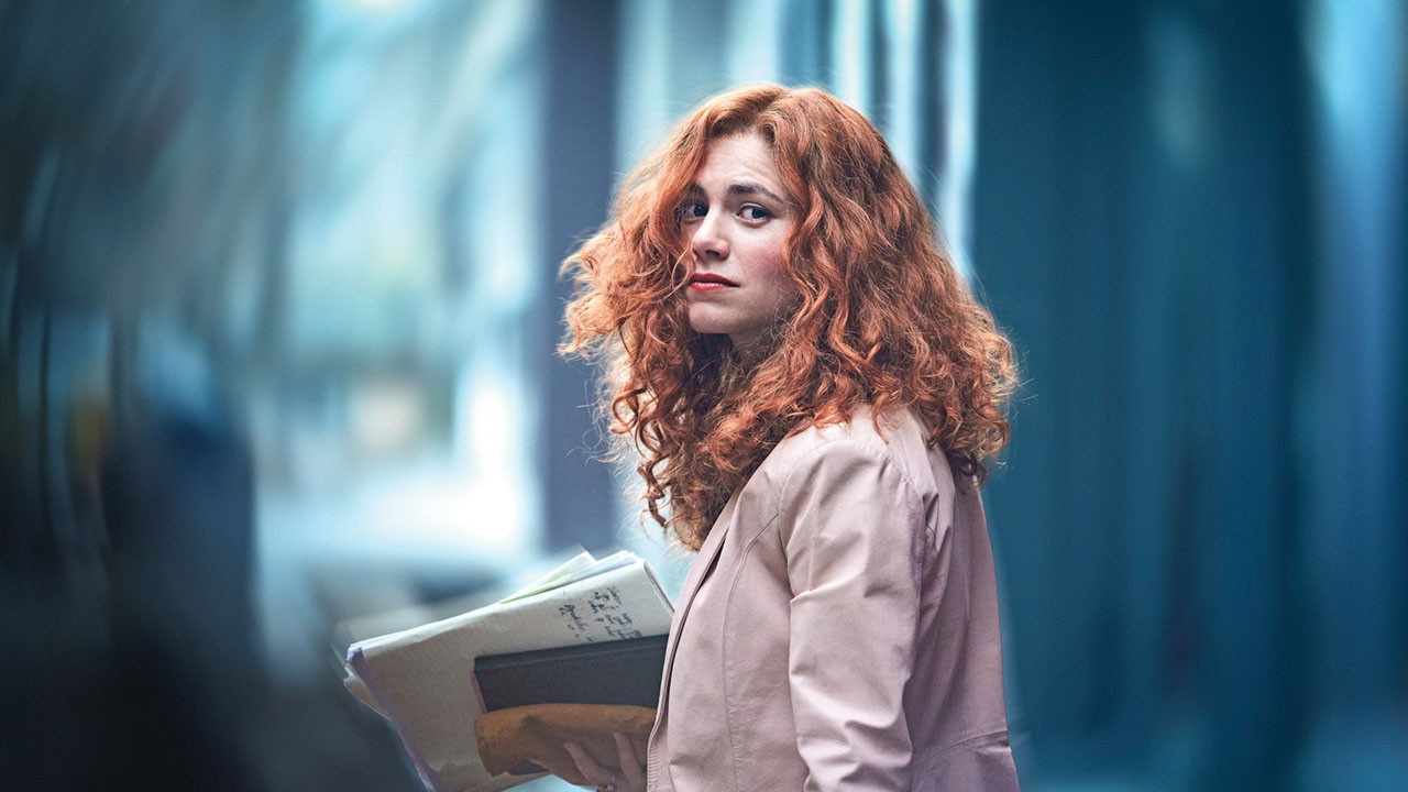 De nieuwe dramaserie Ik val niet, ik dans is nu te streamen op NPO Start - TVgids.nl