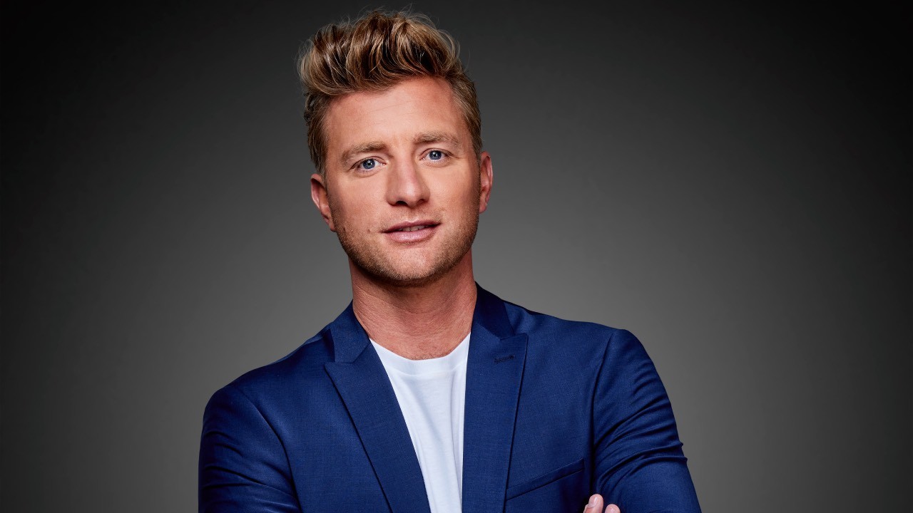 SBS6 komt met nieuw zaterdagavondprogramma: Let’s play ball - TVgids.nl