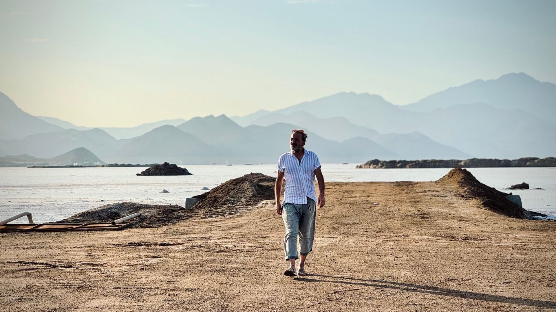 Kefah Allush dompelt zich in Oases onder in verdraagzaamheid - TVgids.nl