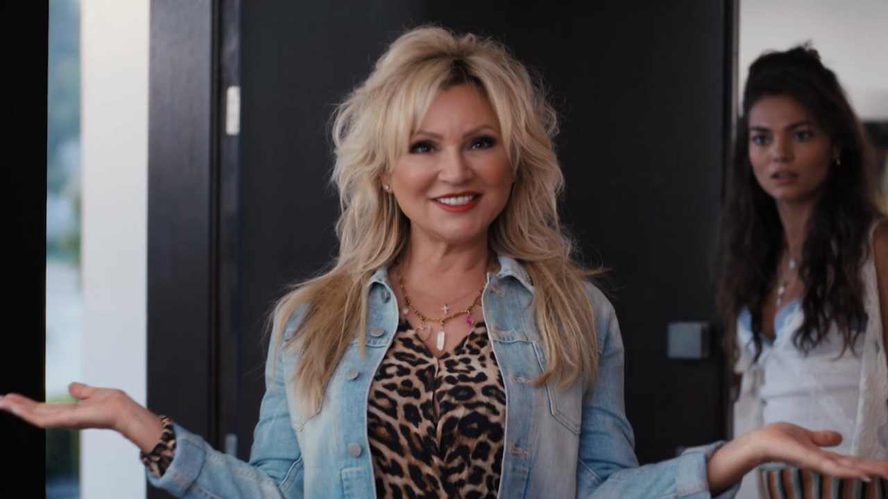 Videoland deelt eerste beelden van spin-off serie Flodder - TVgids.nl