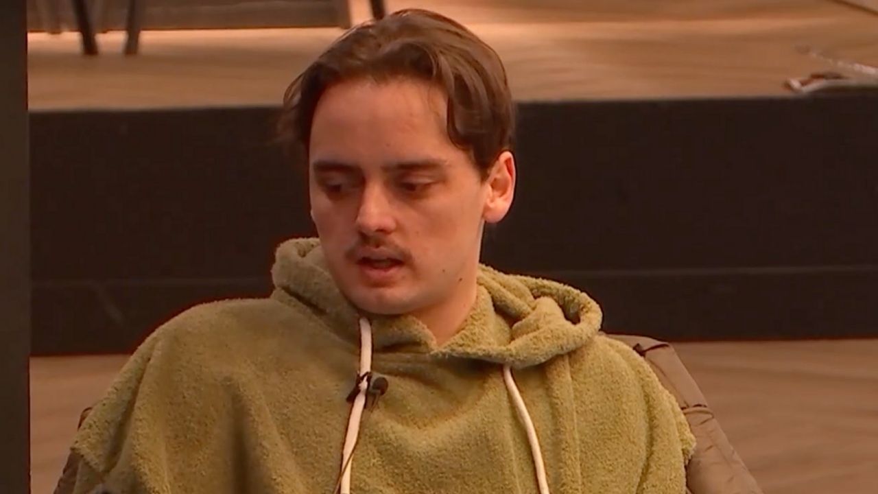 De Bondgenoten: Vincent is boos en verdrietig doordat hij verraden is door Floris en Precious ...