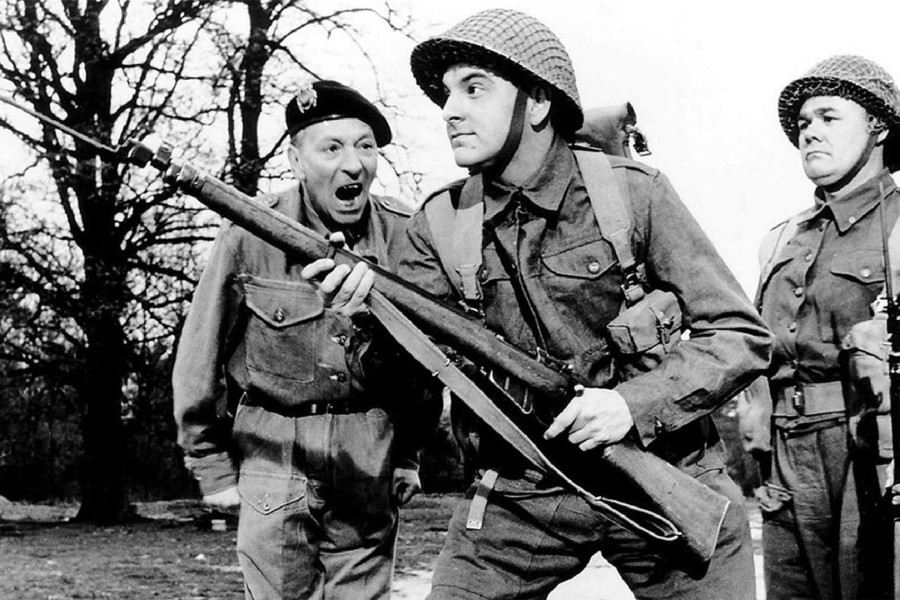 Carry On Sergeant (Film, Komedie, 1958) kijken - TVgids.nl
