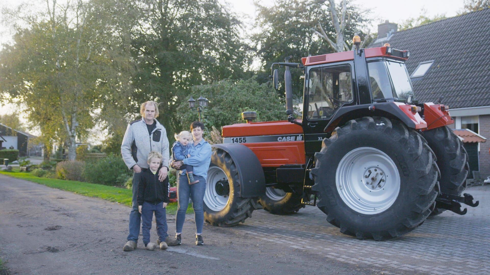 De famlie Rijfkogel uit De Boer Op is druk met de koeien in Canada - TVgids.nl