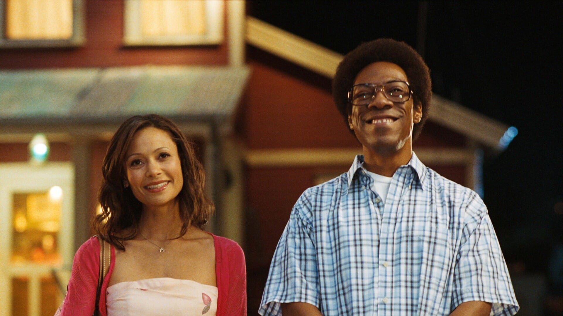 Vette pech voor Eddy Murphy in Norbit - TVgids.nl