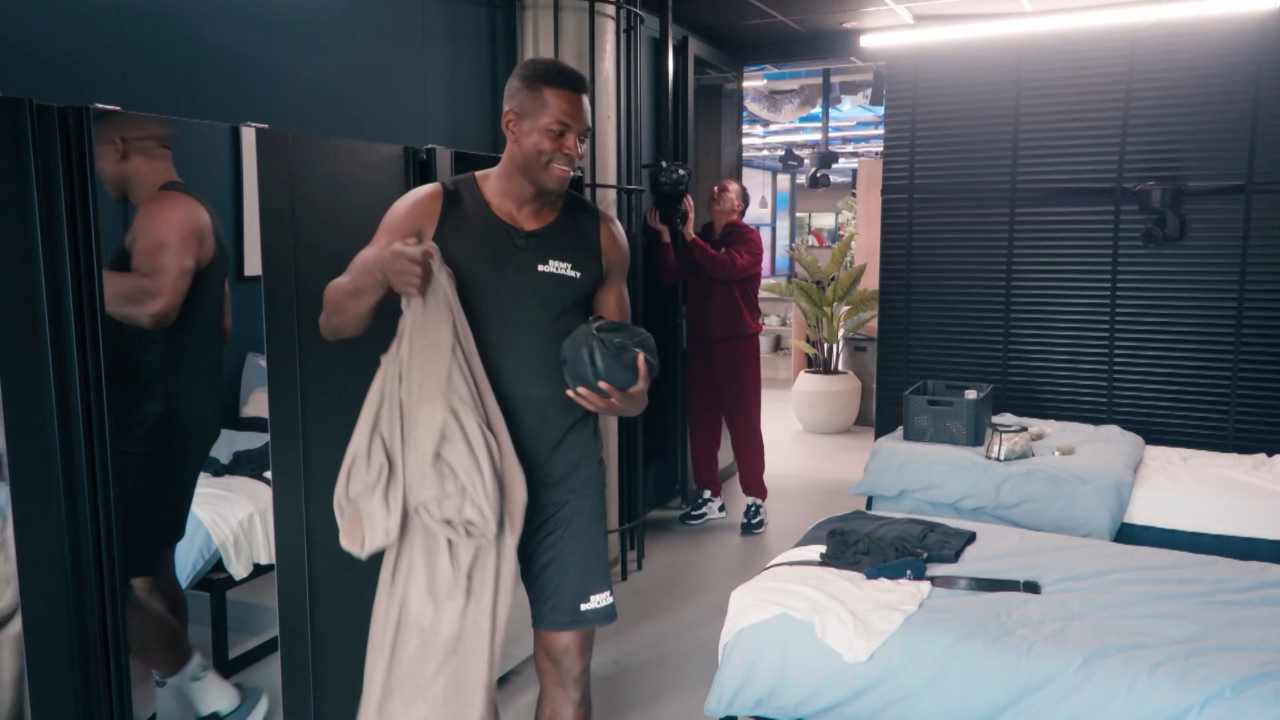 Oeps: Remy en Rob slopen camera in Het Zwaard van Damocles - TVgids.nl