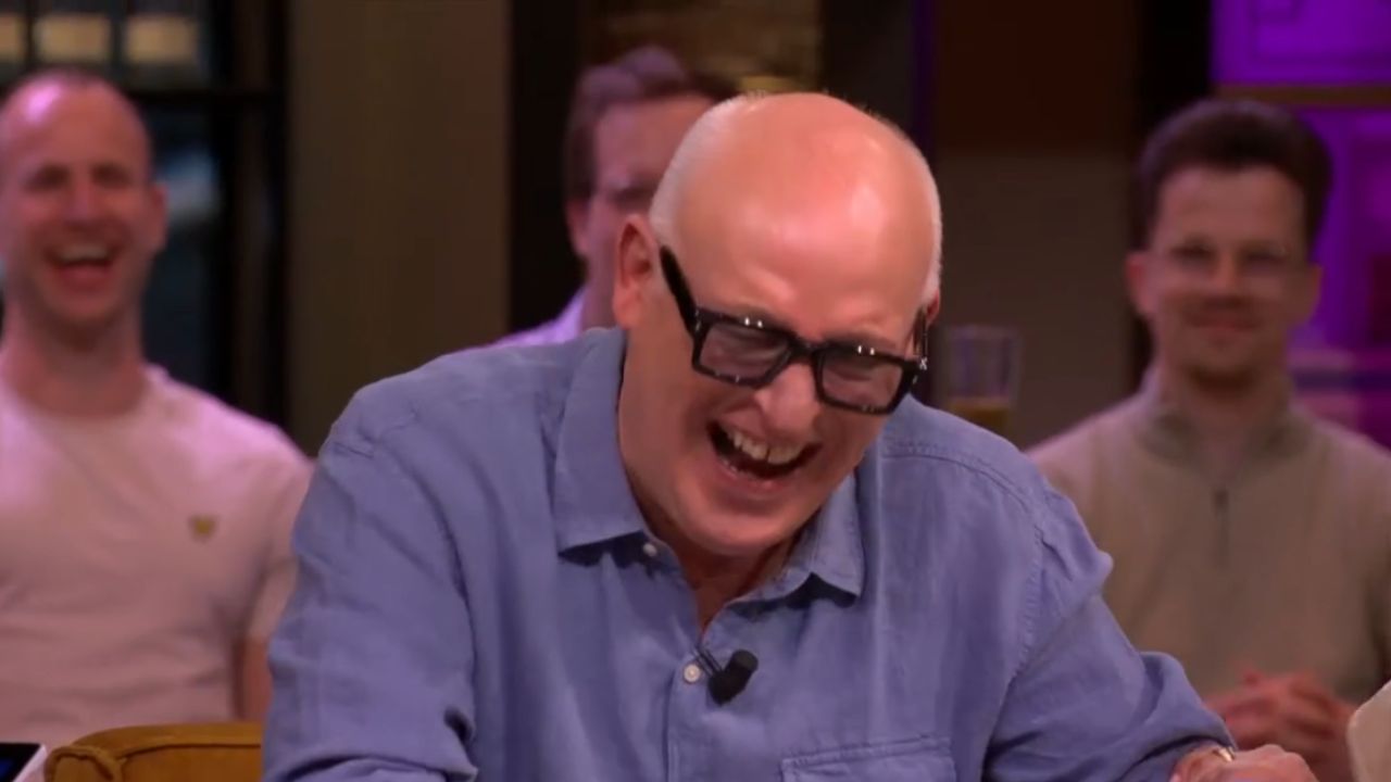 Video: Vandaag Inside-tafel gaat helemaal stuk om blunder van Chris ...