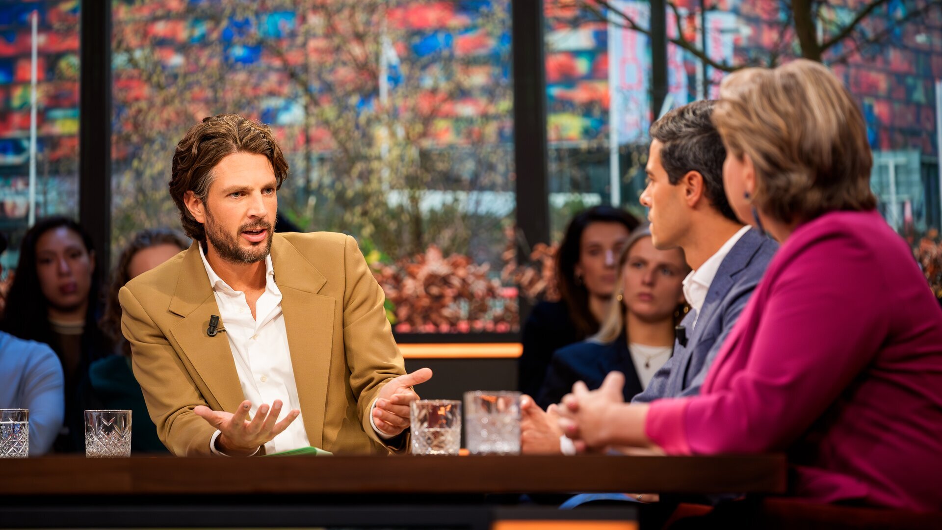 Renze Klamer is terug met zijn talkshow Renze op RTL 4 - TVgids.nl