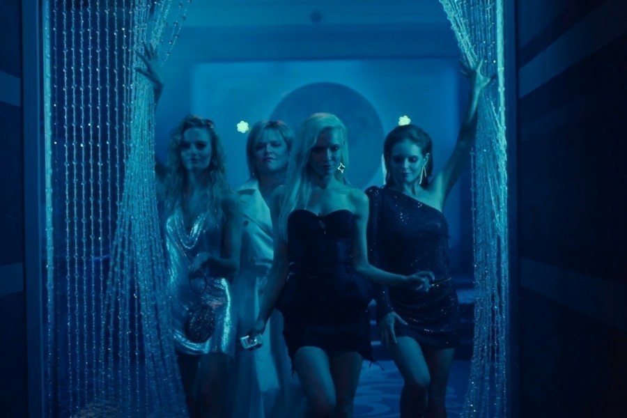 Girls to Buy (Film, Drama, 2021) kijken - TVgids.nl