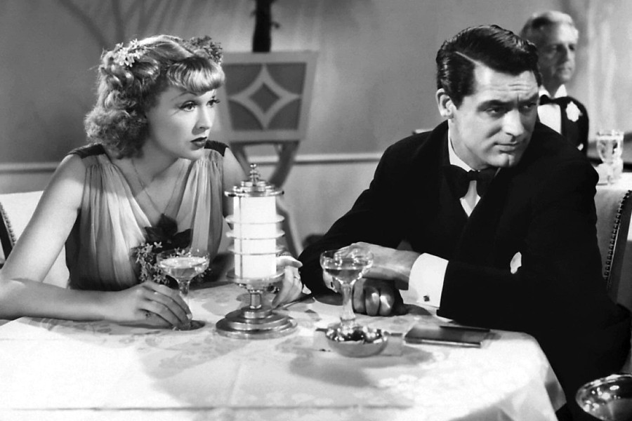 The Awful Truth nu kijken, streamen of gemist? | TVgids.nl