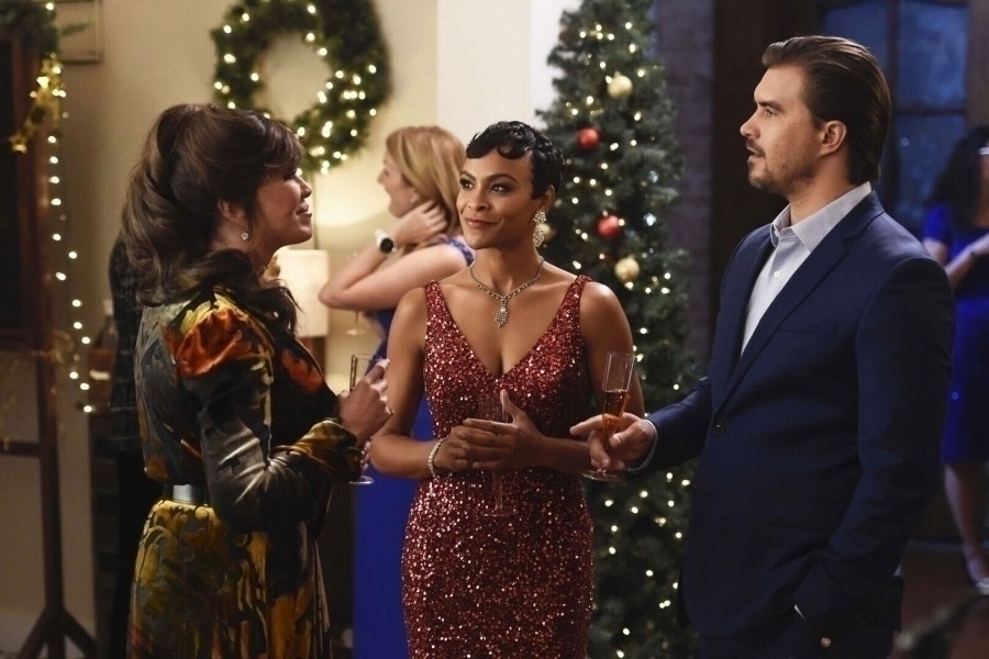 The Christmas Edition nu kijken, streamen of gemist? | TVgids.nl