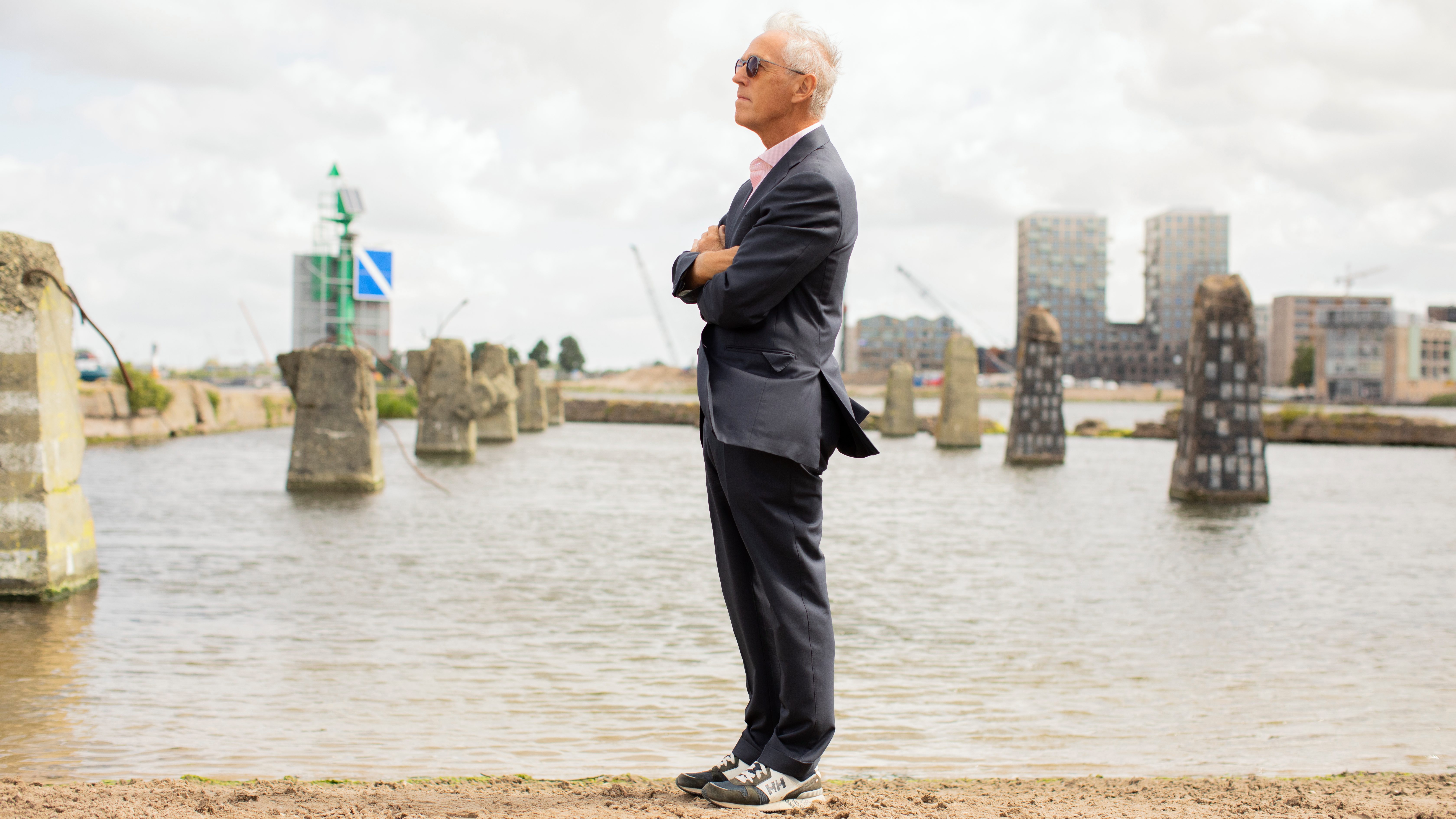 Journalist Derk Sauer (72) overleden aan gevolgen van zeilongeluk ...