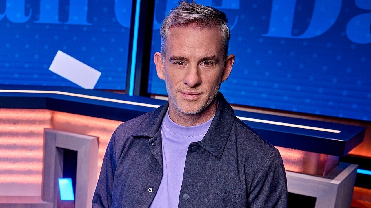 Deze drie presentatoren vallen in voor Art Rooijakkers bij Nieuws van ...