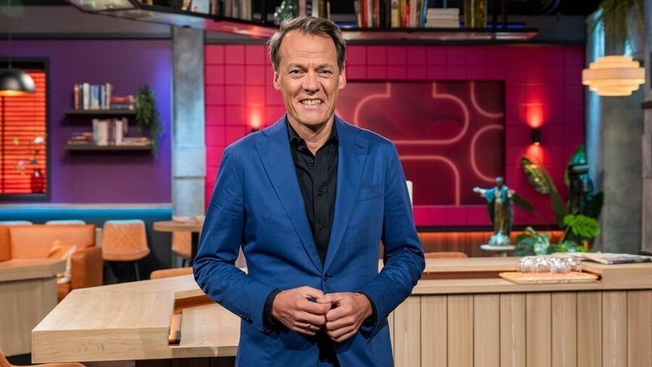 Tijs van den Brink aast op politieke carrière - TVgids.nl