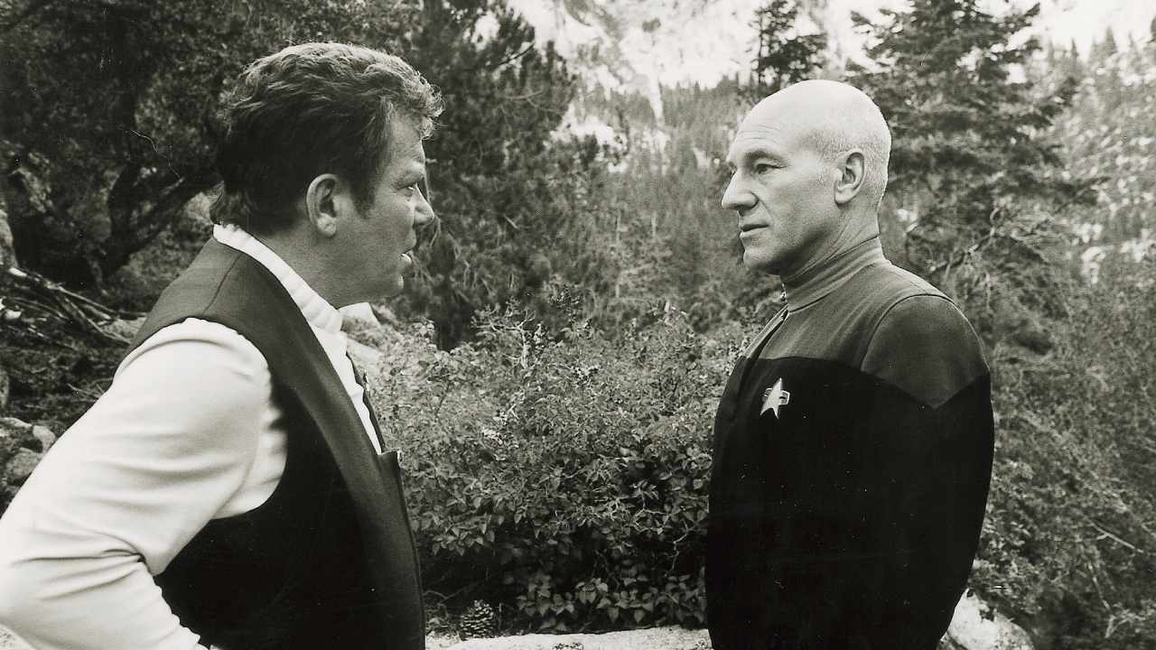 Patrick Stewart neemt het roer over in Star Trek: Generations - TVgids.nl
